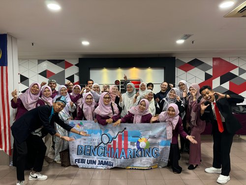 Perluas Jalinan Internasional : FEBI UIN Jambi Lakukan Benchmarking ke ...